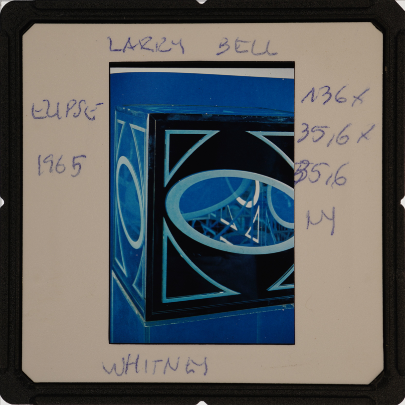 Bell, Larry. Elipse. Whitney Museum Of American Art. - Bilbao Museoa