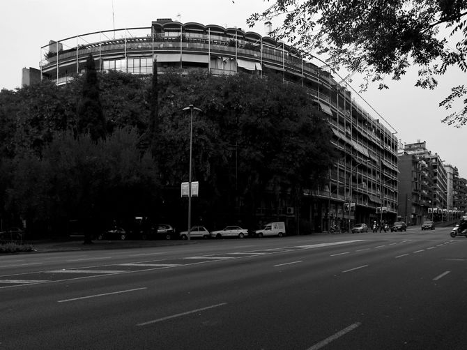 Edificio de viviendas Ronda General Mitre - La Casa de la Arquitectura