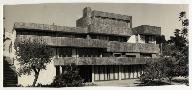 Casa Cela - La Casa de la Arquitectura