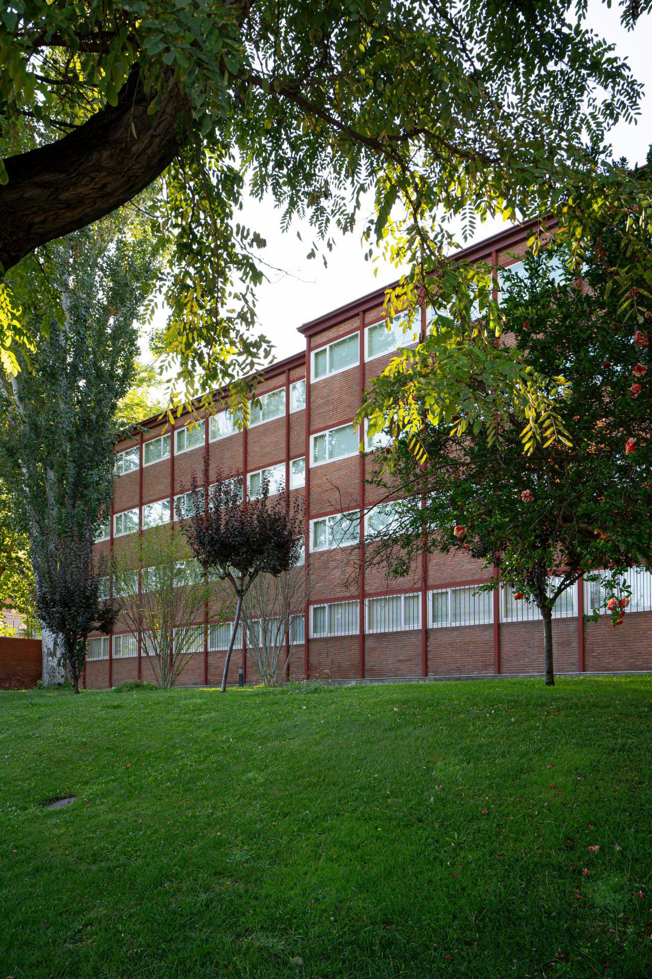 Colegio Mayor San Agustín - La Casa de la Arquitectura