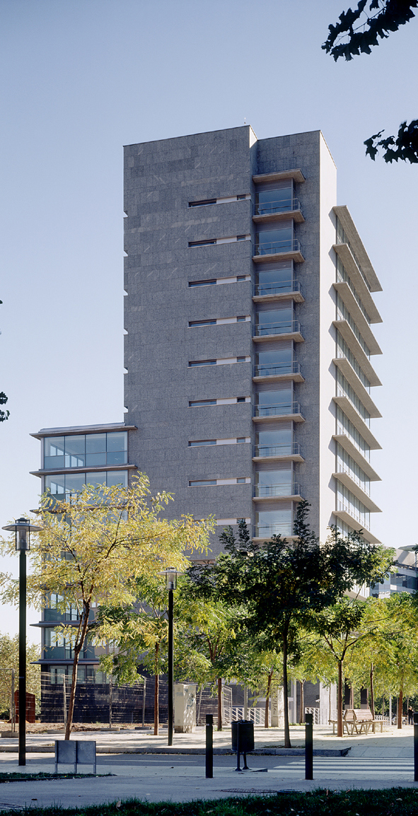 Edificio de oficinas en Sarrià - La Casa de la Arquitectura