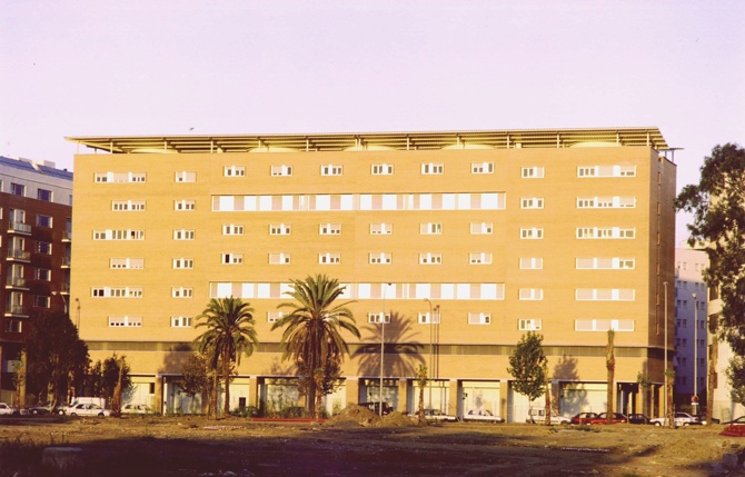 140 Viviendas en el barrio de Zafra - La Casa de la Arquitectura