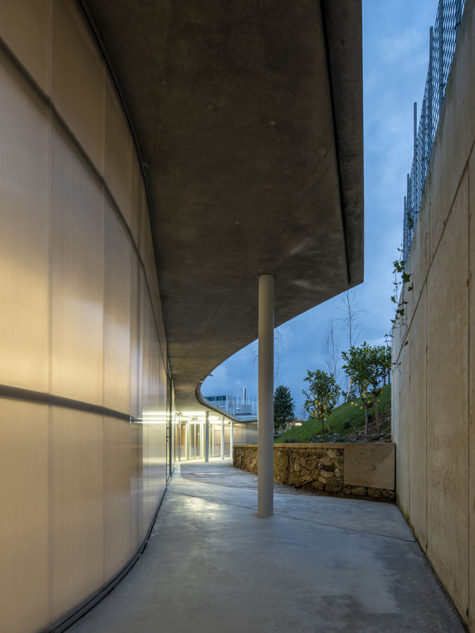 Ciudad Deportiva Afouteza - La Casa de la Arquitectura