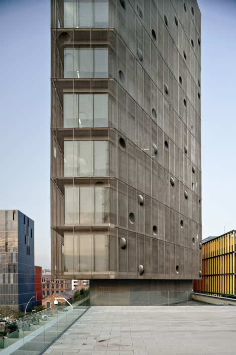 Edificio Corporativo Indra - La Casa de la Arquitectura