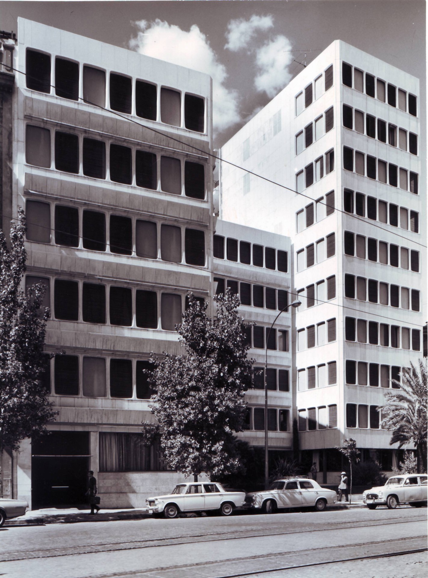 Edificio Moroder-Gómez - La Casa de la Arquitectura