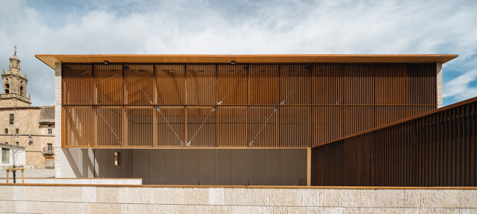 Frontón Maeztu - La Casa de la Arquitectura