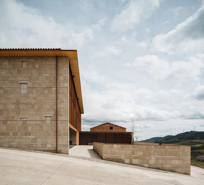 Frontón Maeztu - La Casa de la Arquitectura