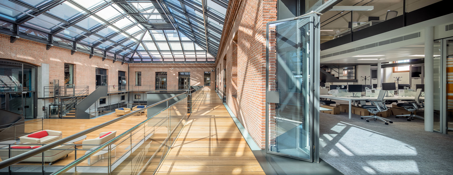 Sede Repsol Electricidad y Gas - La Casa de la Arquitectura