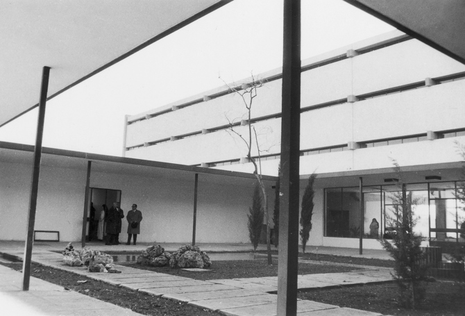 Monasterio de Santa Inés Madres Dominicas - La Casa de la Arquitectura