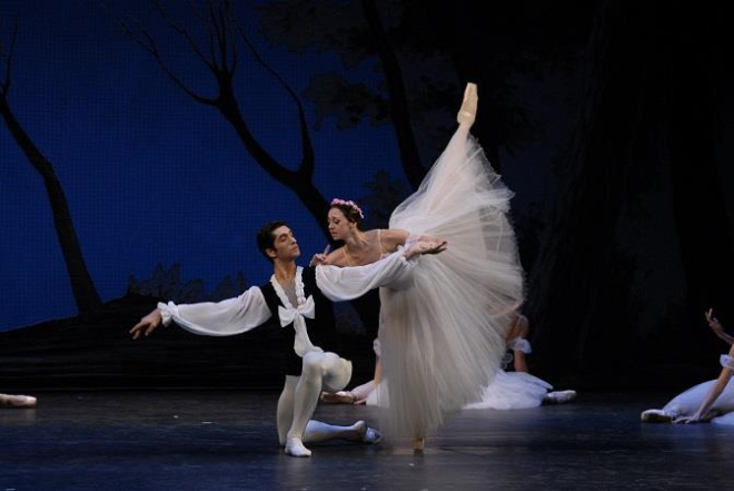 El ballet del teatro estatal de Tbilisi actúa en Riojafórum ...